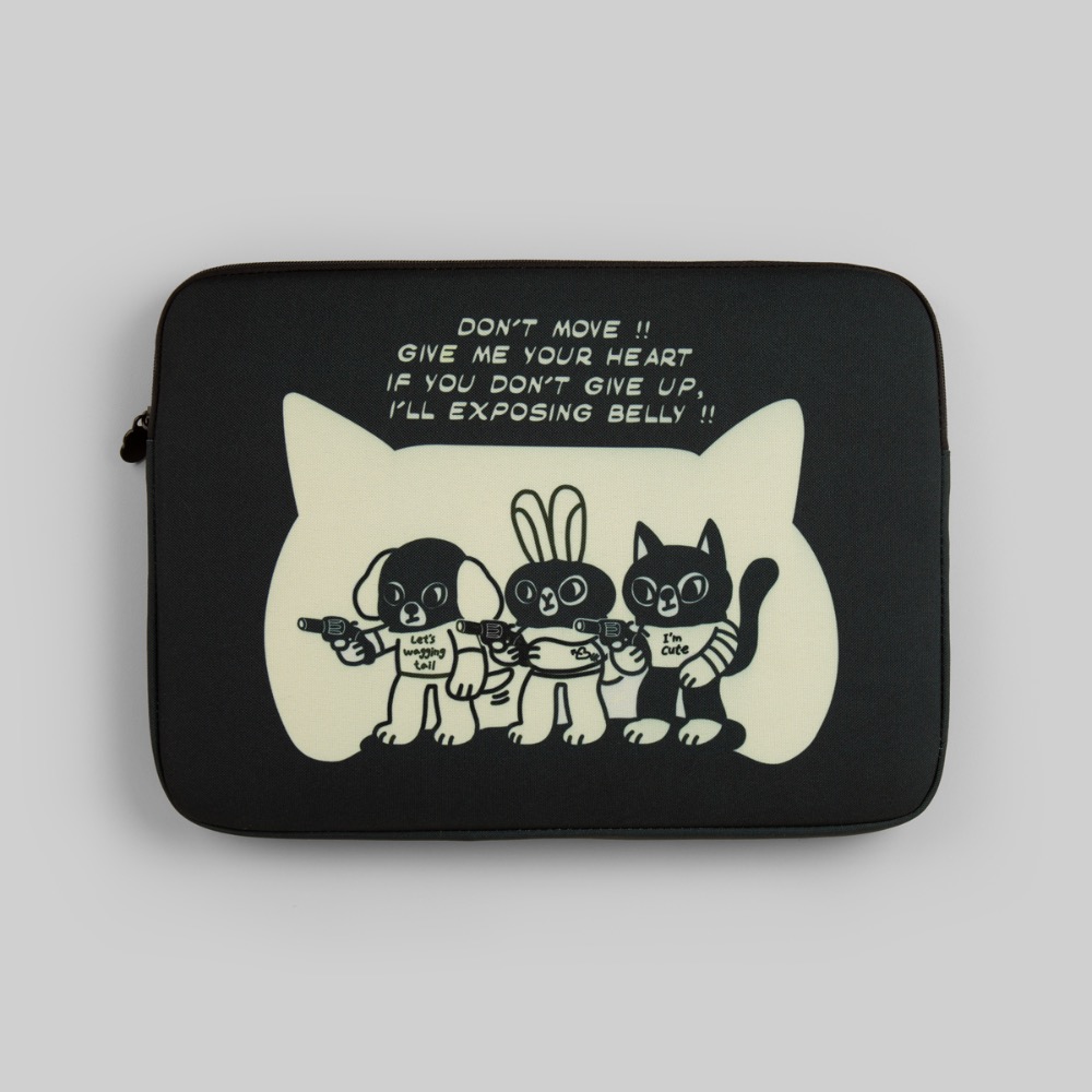 올뉴프레임 HEART GANG 파우치 -13인치 - Frisbee