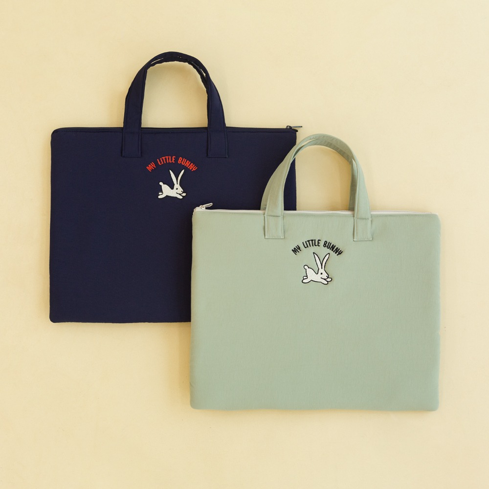 [ALLNEWFRAME]AIRY LAPTOP BAG - MY LITTLE BUNNY 맥북 가방 (13/15인치-연카키) - Frisbee