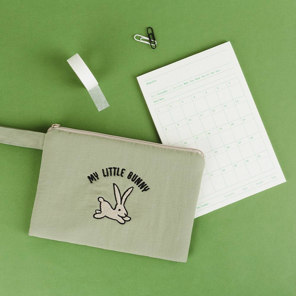 [ALLNEWFRAME] AIRY BASIC POUCH - MY LITTLE BUNNY - Frisbee