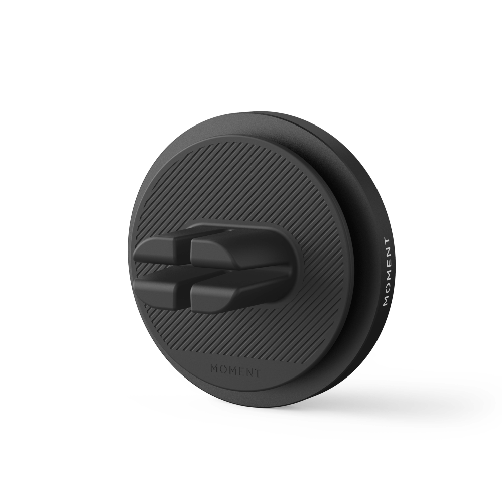 모멘트 맥세이프 차량용 거치대 MT107-021-M - Frisbee